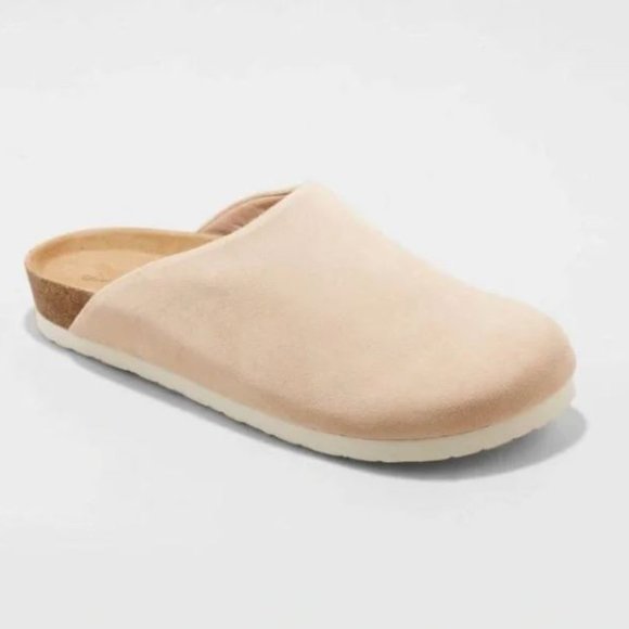 Universal Thread | Shoes | Womens Bev Flat Slipon Mule Clogs Tan ...